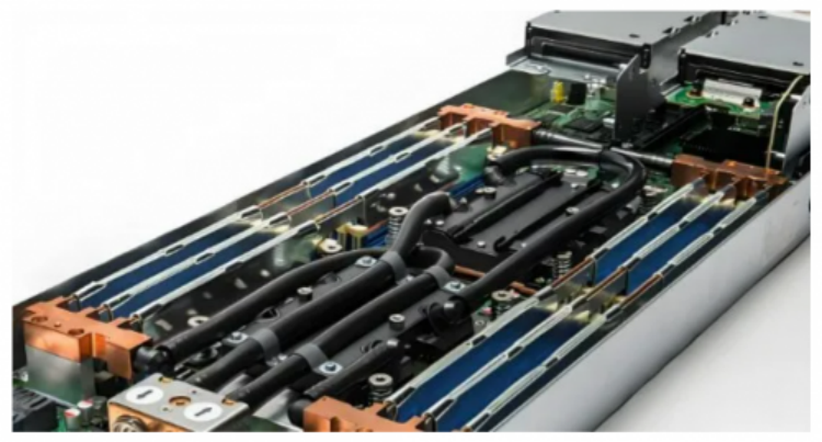 明德源能冷板式液冷CDU，有望成为液冷技术的主流选择